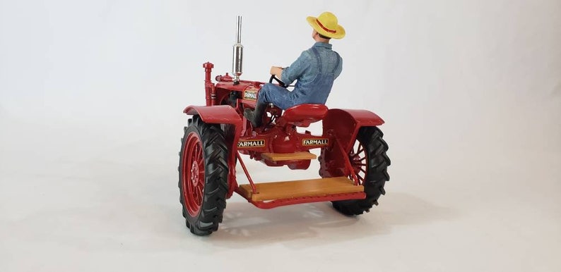 Orion Samuelson Family Farmall Tractor Diecast 1:16 - Etsy