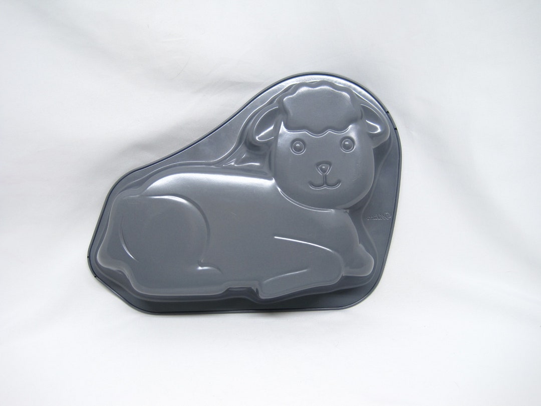 Wilton Non Stick Lamb Cake Pan, Easter Lamb Metal Baking Mold - Etsy