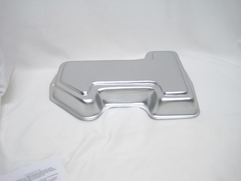 Wilton # 1 Cake Pan # 2105-1194, Number One Shaped Metal Mold - Etsy