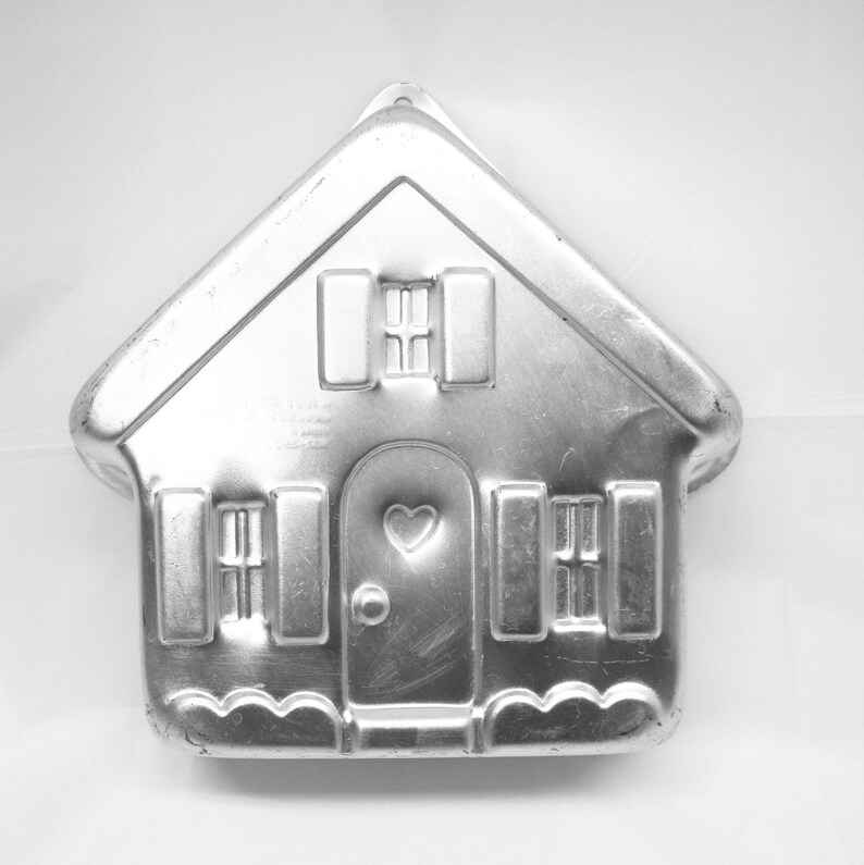 Wilton Cottage Cake Pan # 502-3937, House Shaped Metal Mold - Etsy