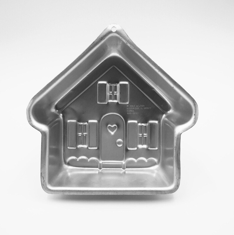 Wilton Cottage Cake Pan # 502-3937, House Shaped Metal Mold - Etsy