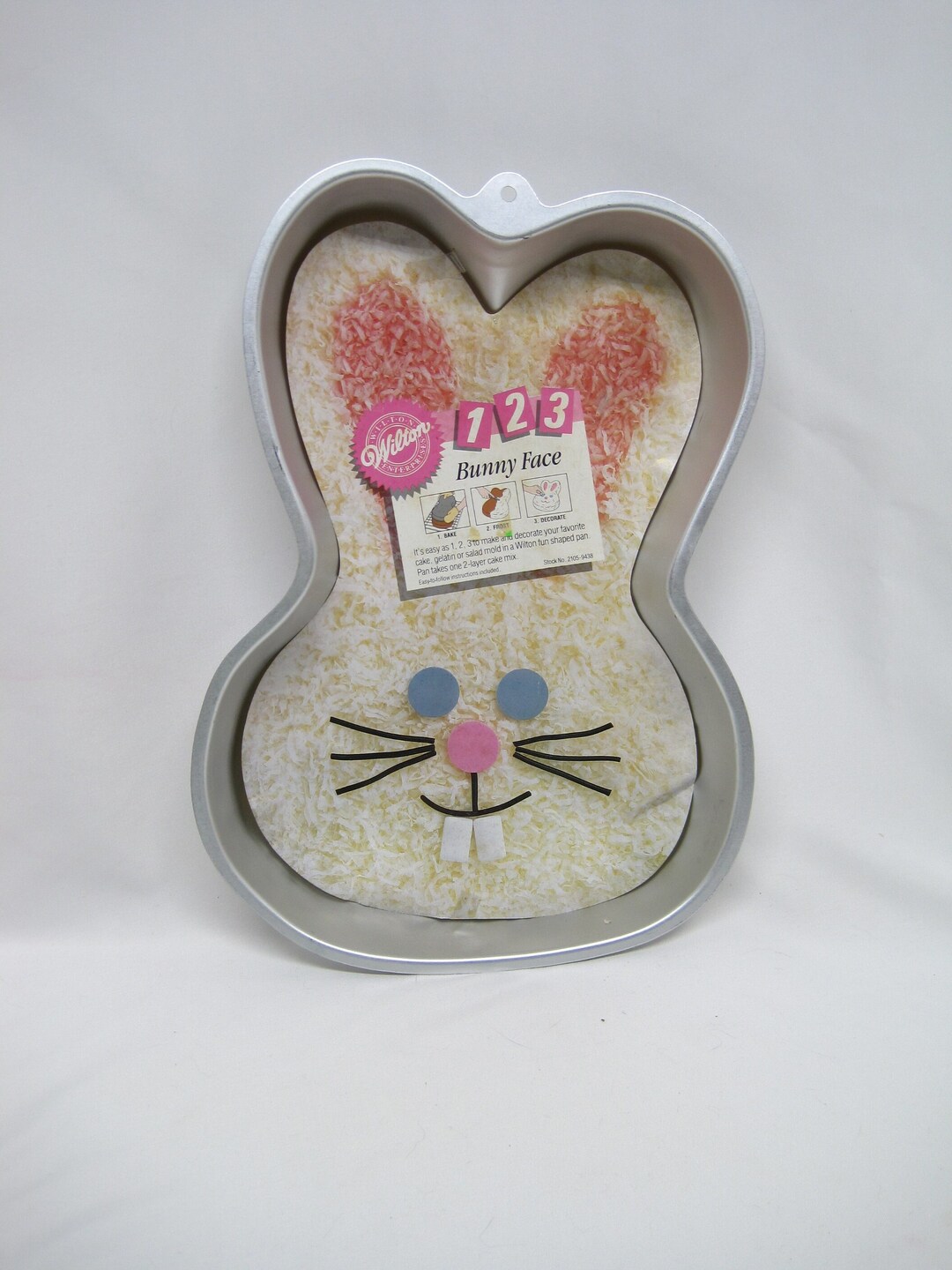 Wilton 1 2 3 Bunny Face Cake Pan # 2105-9438, Bunny Rabbit Shaped Metal ...