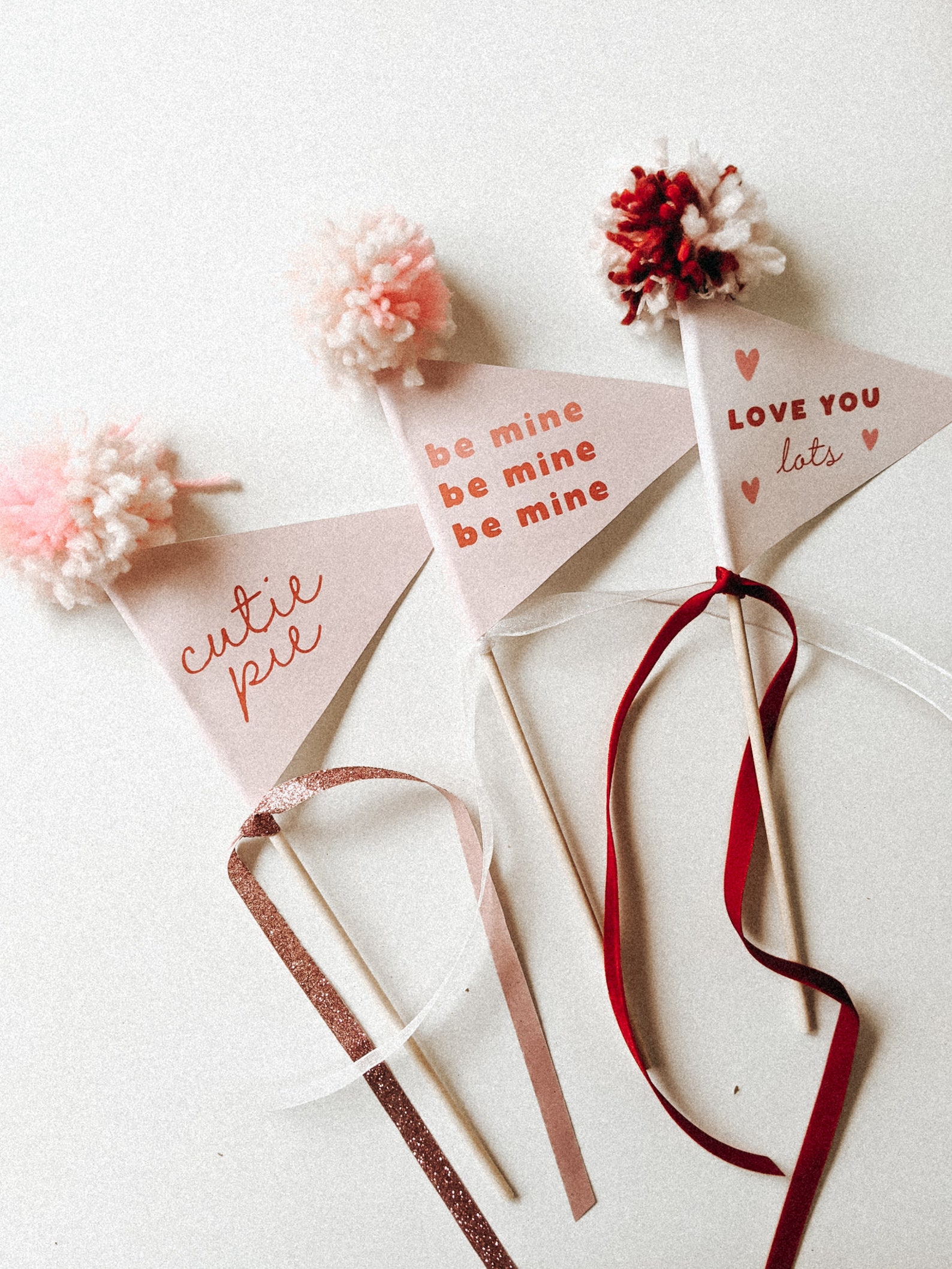 Valentine's Day Pennant Flag Templates, DIY Valentine's Party ...