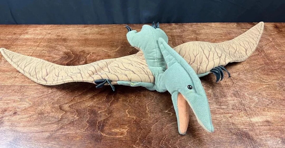 Folkmanis Hand Puppet Flying Pteranodon Pterodactyl Dinosaur Plush ...