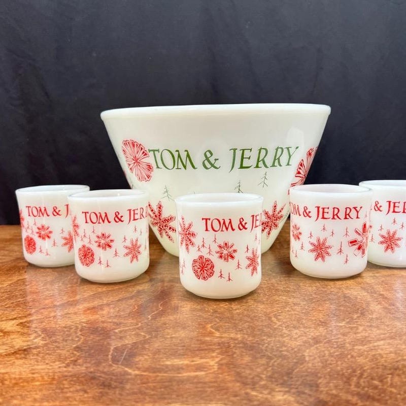 Milk Glass Bowls and Mugs - Etsy