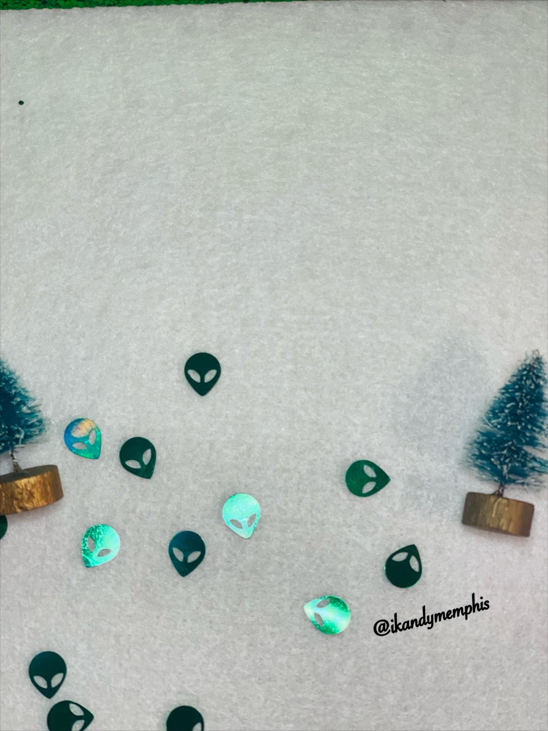 Alien Glitter, Aliens Stickers, Alien Nail Art, Pink Glitter, Alien ...