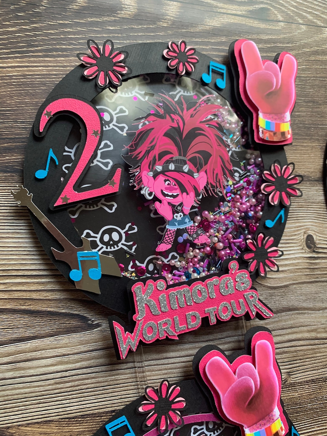 World Tour Cake Topper/ Poppy Cake Topper - Etsy