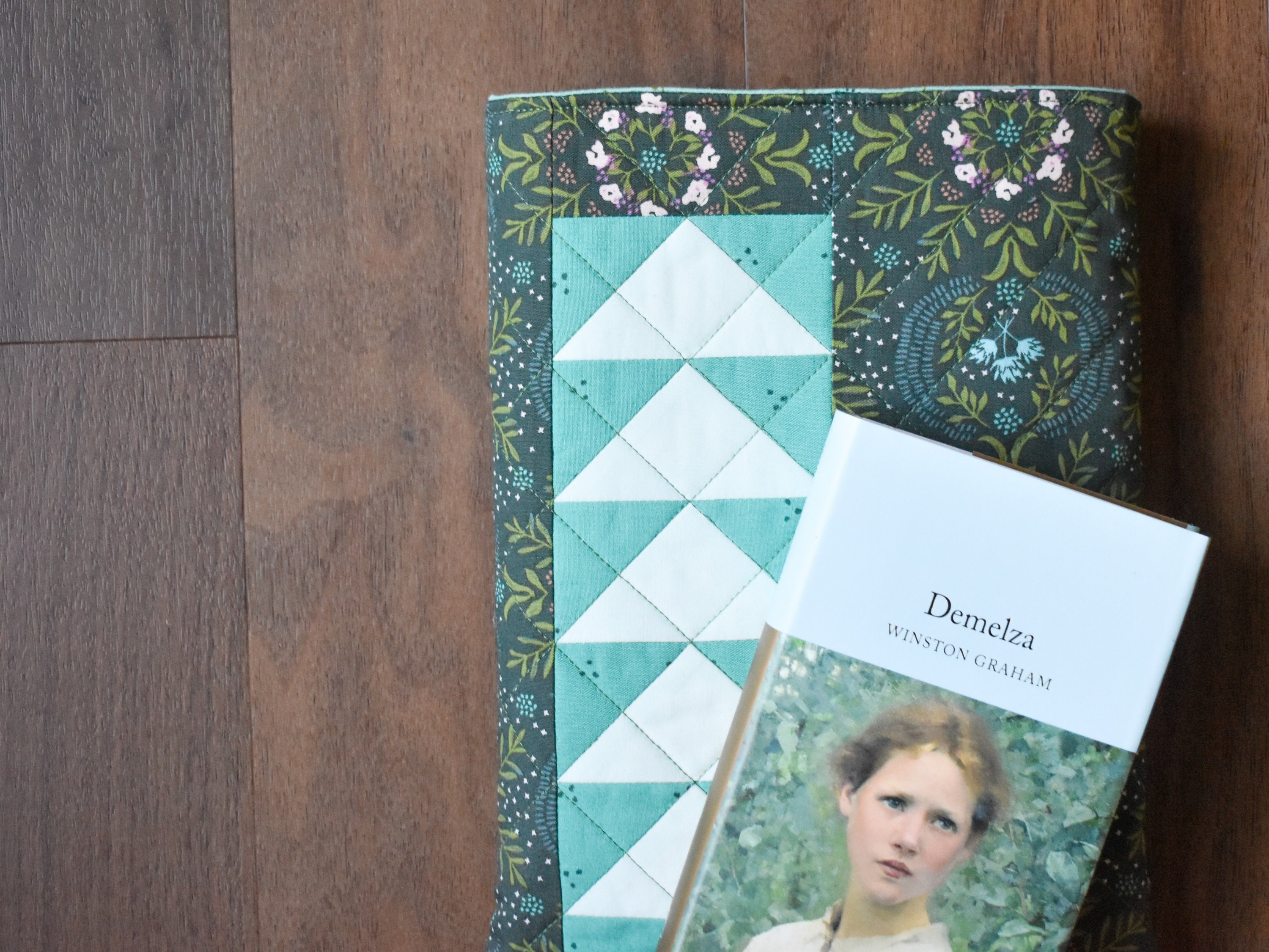 Demelza Book Sleeve Quilting Pattern | Instant PDF Download - Etsy