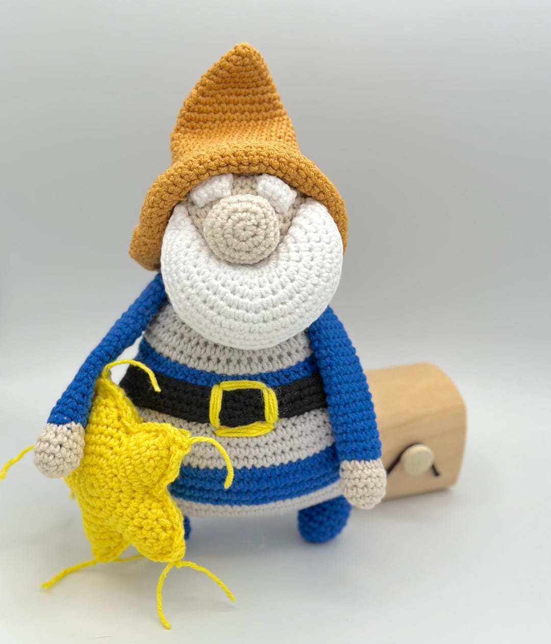 DROWSY Gnome Crochet Pattern PDF. Dwarf Crochet Pattern - Snow White's ...