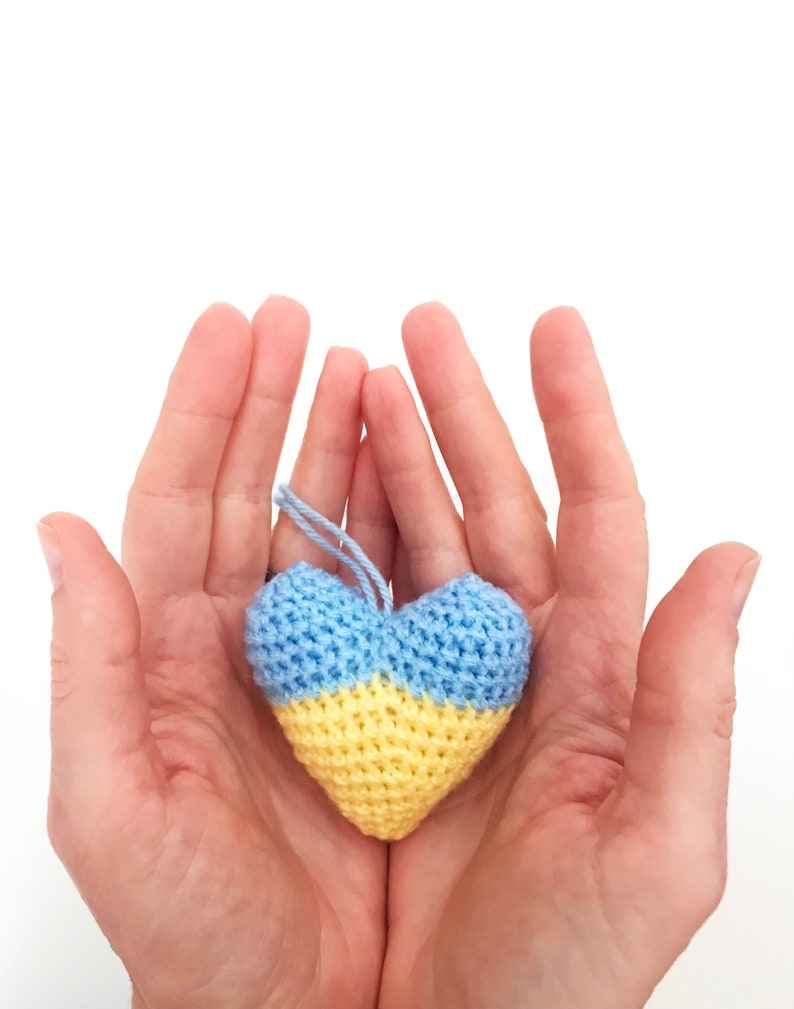 Pray for Ukraine Heart Crochet Pattern/ Stand With Ukraine/ - Etsy