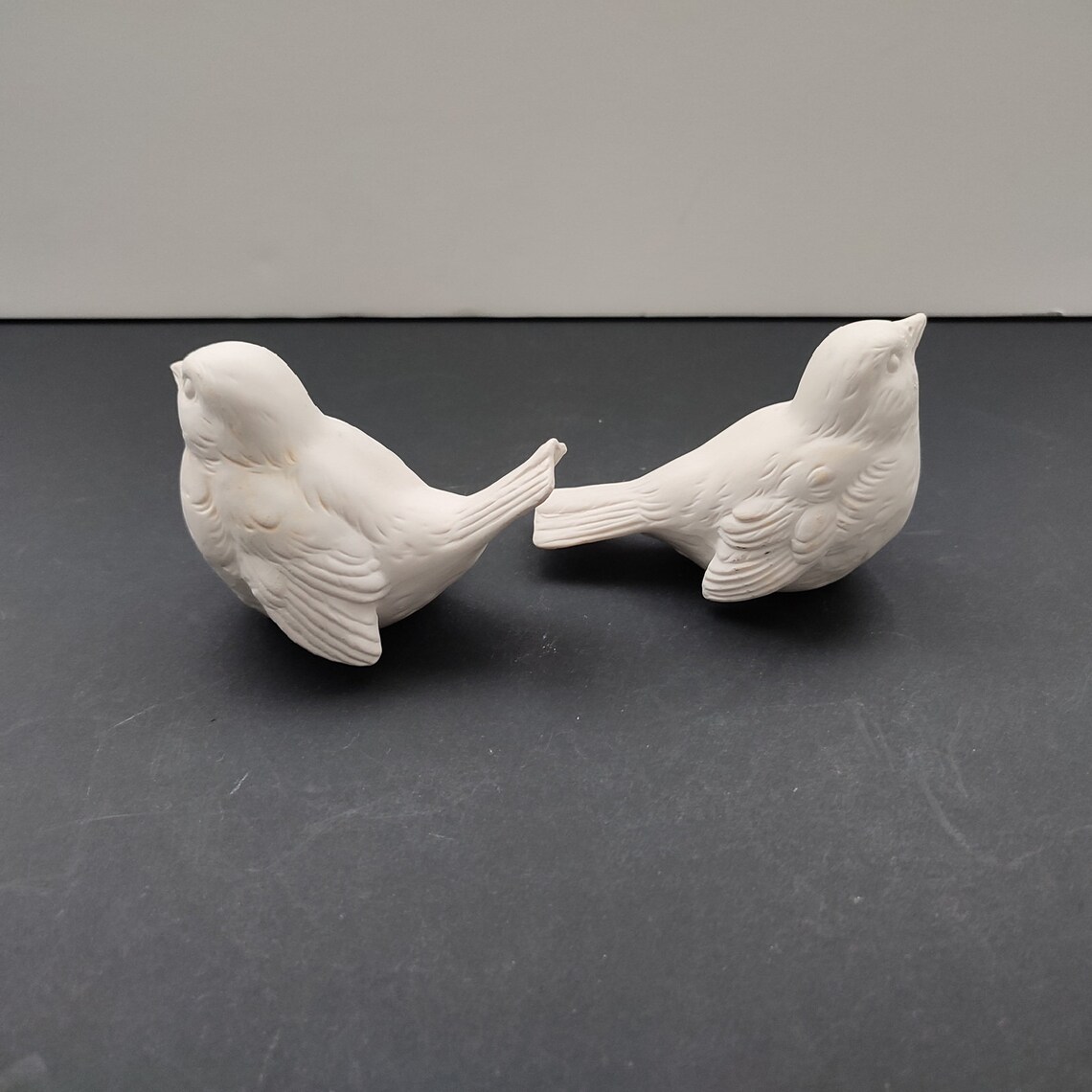 73goebel Pair of Bird Figurines, German Ceramic Sparrow Marked CV72 ...