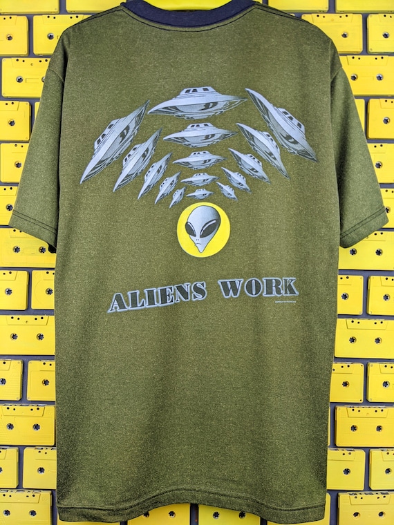 Vintage 1996 Alien Workshop T-Shirt Skateboarding Com… - Gem