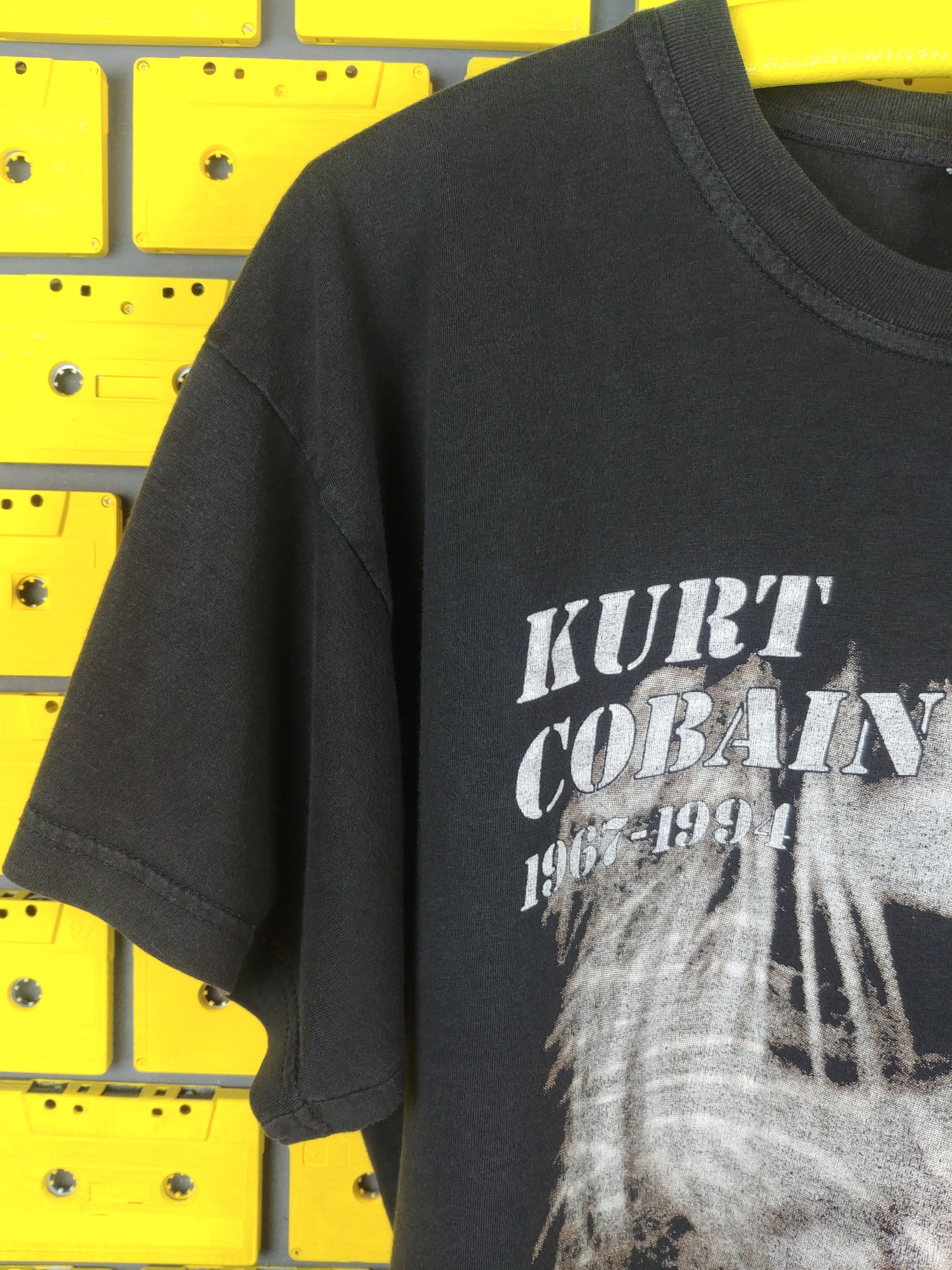 Vintage 00s Nirvana Kurt Cobain T-shirt Grunge Band Bootleg Vintage 00s Nirvana Kurt Cobain T-shirt Grunge Band Bootleg