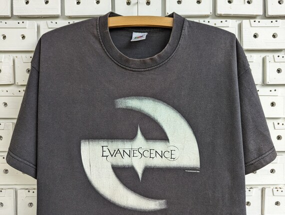 Vintage 2003 Evanescence T-Shirt Fallen Album Era Alt… - Gem