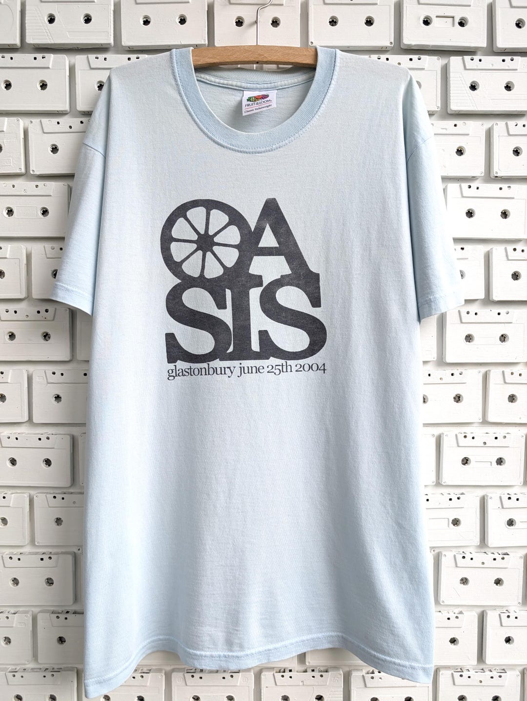 Vintage 2004 Oasis T-shirt Glastonbury Festival Britpop Alternative ...
