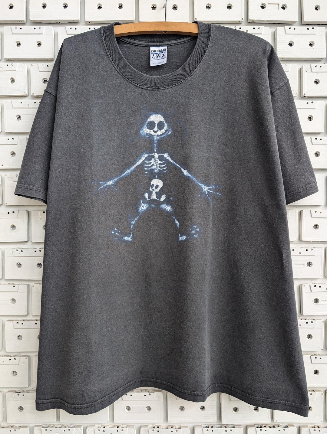 Vintage 00s Tweety Sylvester T-shirt X-ray Skeleton Cartoon Merch Tee ...