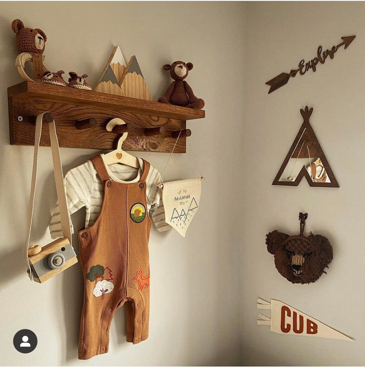 Solid Oak Shaker Peg Rail Shelf — The Woodman's Workshop