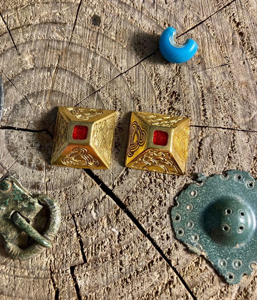 Anglo Saxon Sword Pyramids, Living History, Historic Costume, Sutton ...