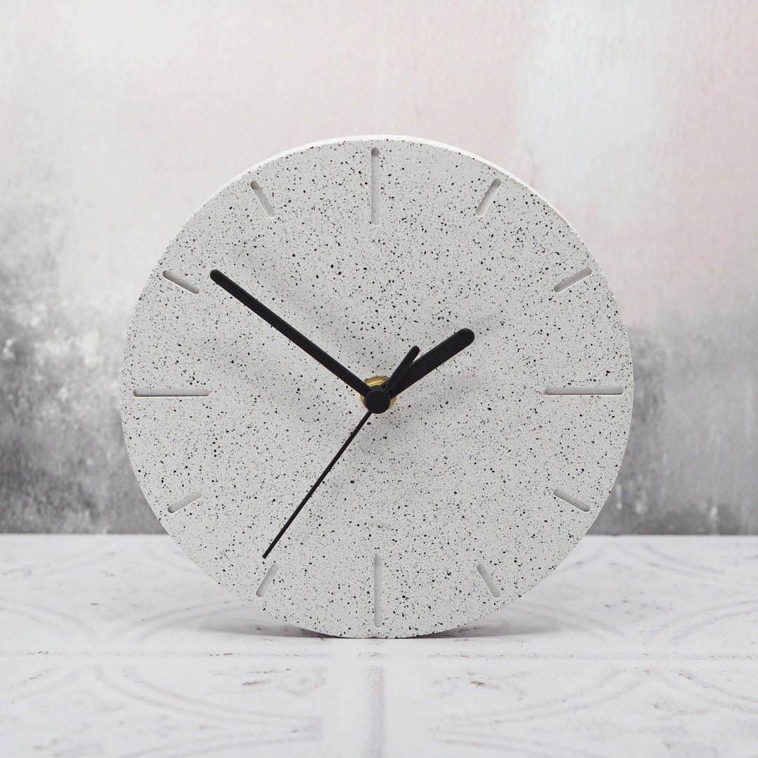 Handmade Jesmonite Round Wall Clock: Modern Minimalist Granite Look - Etsy
