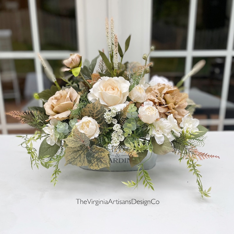 Farmhouse Style Floral Arrangement | Neutral Colors Floral Arrangement ...