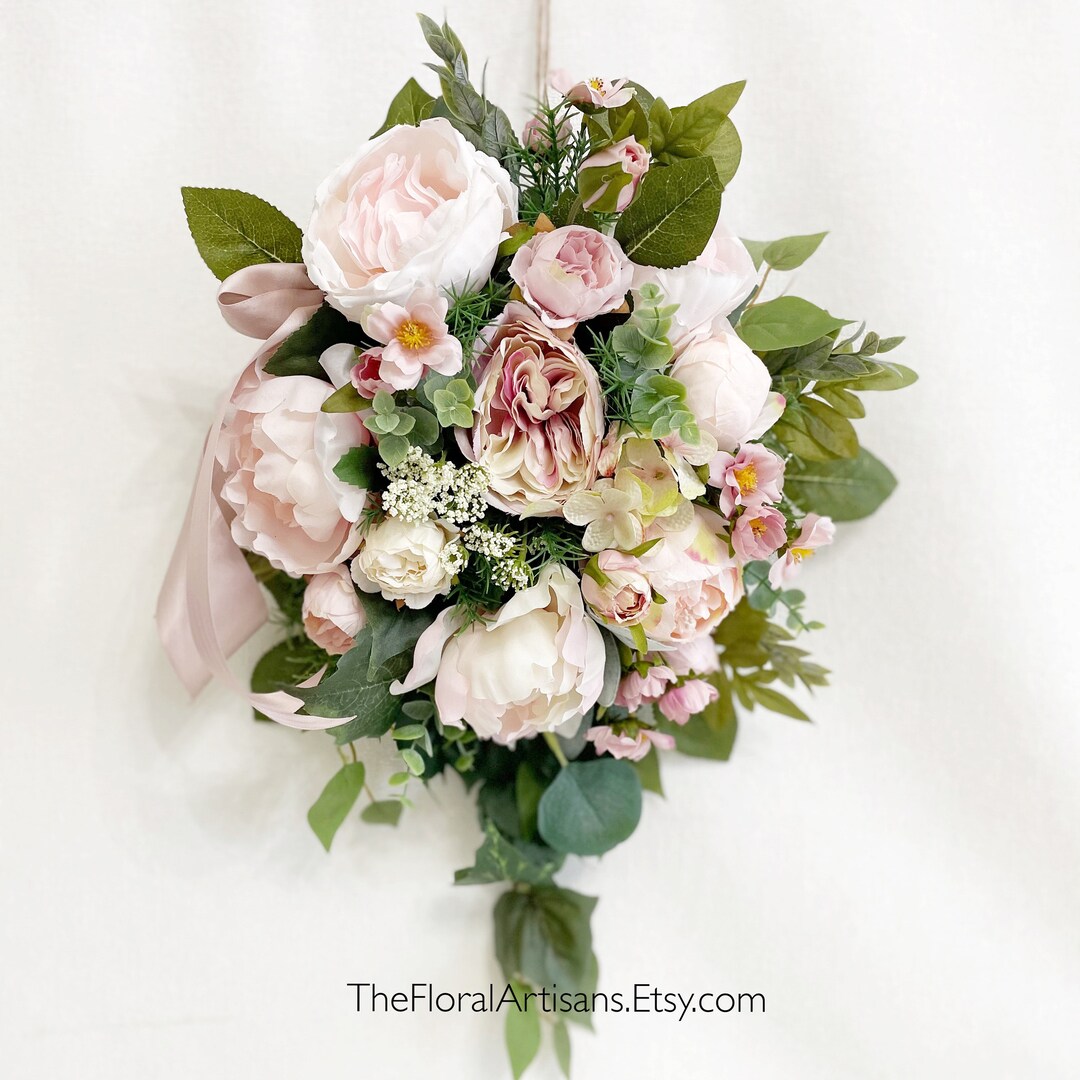 DOOR FLORAL SWAG / Garden Style Floral Arrangement Pink Floral ...