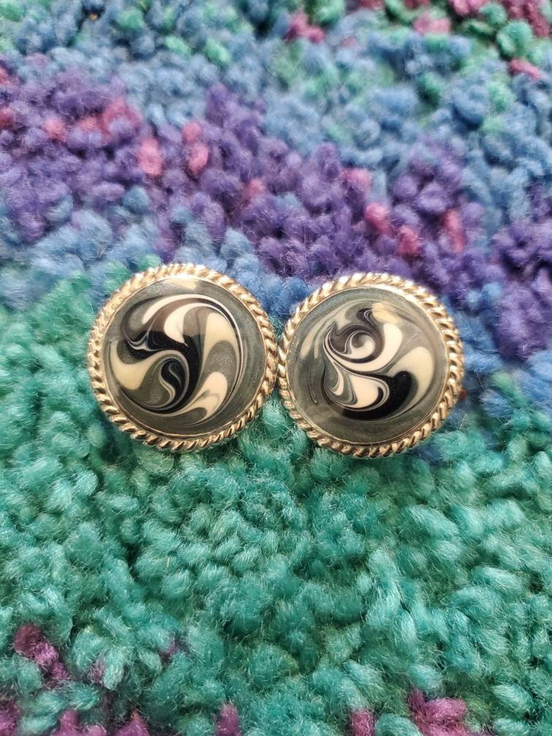 90s Swirl Earrings - Etsy