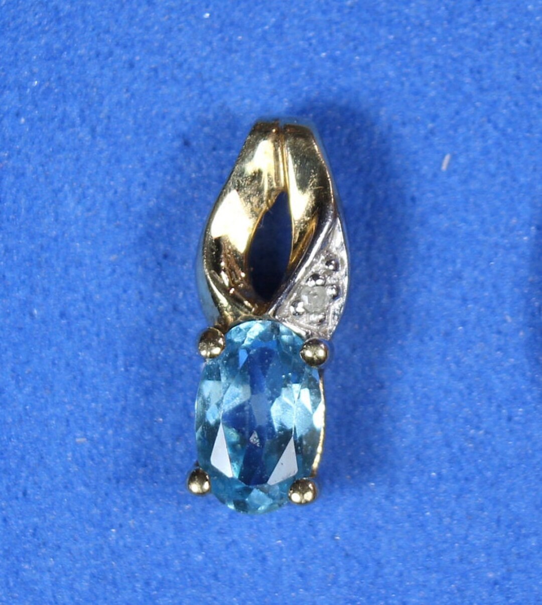 Solid 10k Gold Charm With Stones - Etsy