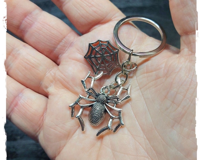 Spider Keychain - Etsy