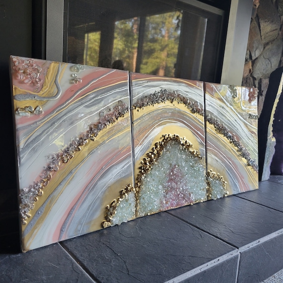 Blush Pink Resin Epoxy Wall Artwork / Geode Wall Art / Crystal - Etsy