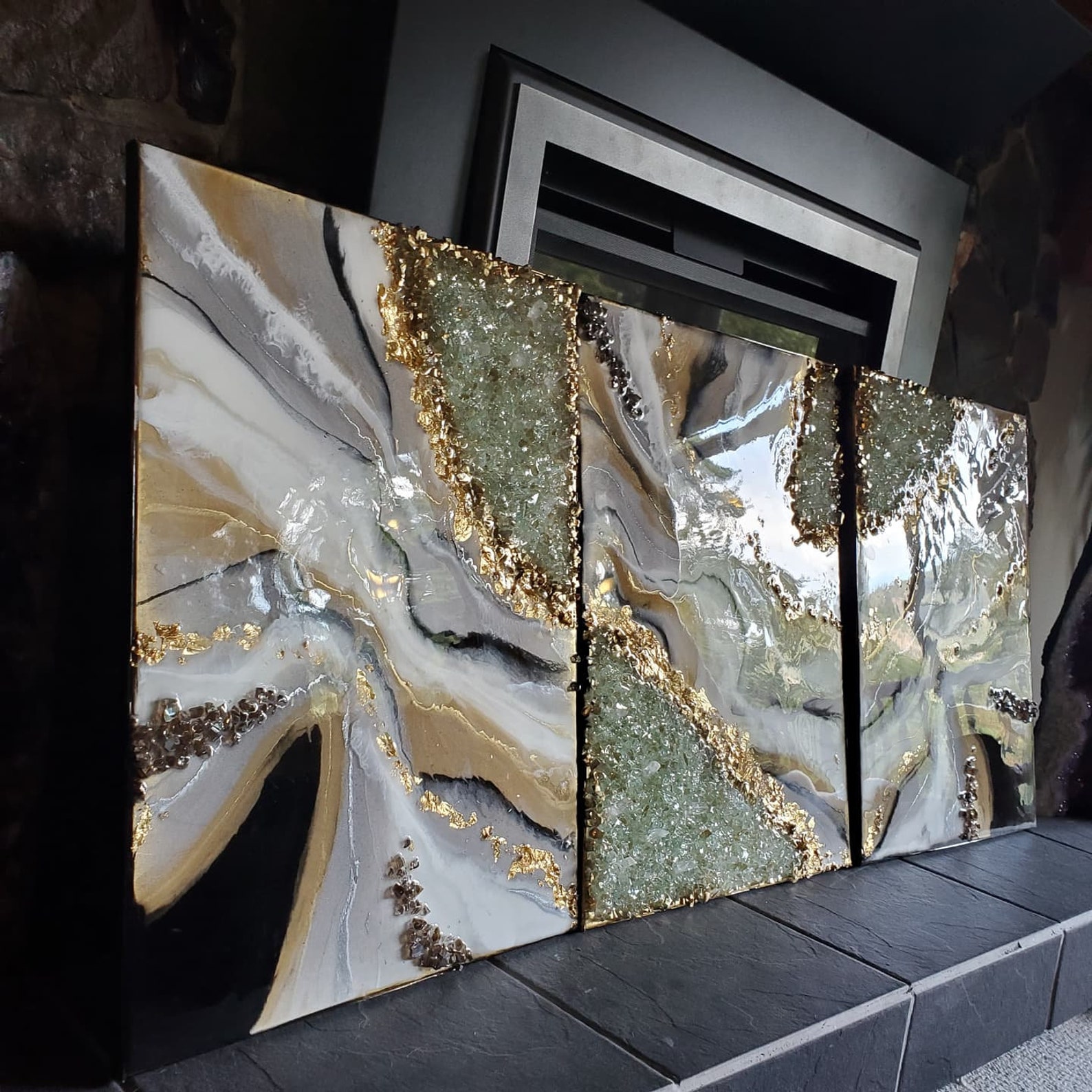 Resin Artwork/ Geode / Epoxy Art / Resin Geode / Quartz / - Etsy