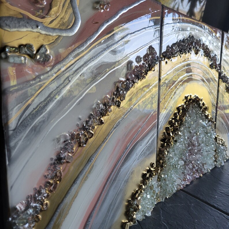 Blush Pink Resin Epoxy Wall Artwork / Geode Wall Art / Crystal - Etsy