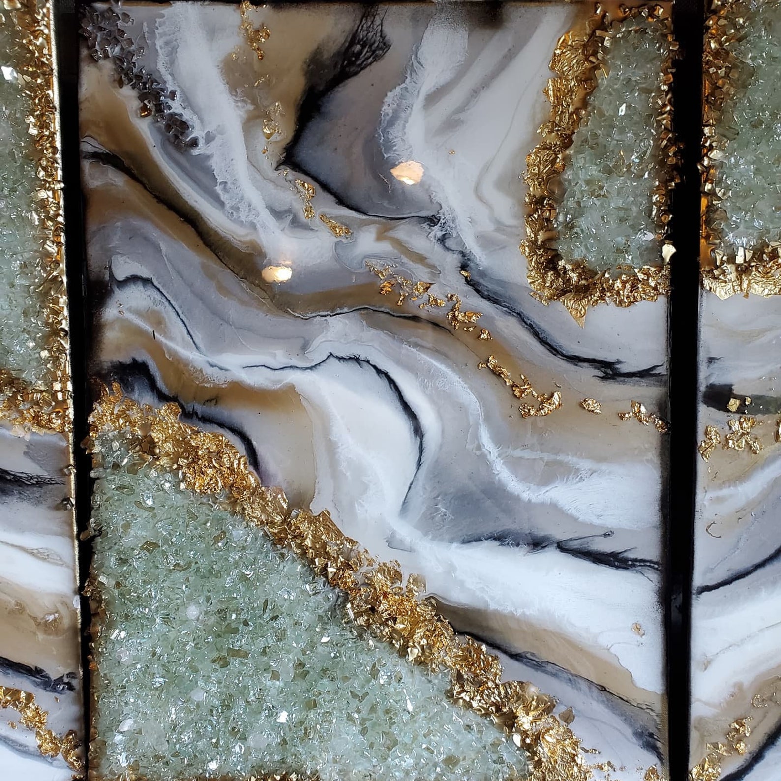 Resin Artwork/ Geode / Epoxy Art / Resin Geode / Quartz / - Etsy