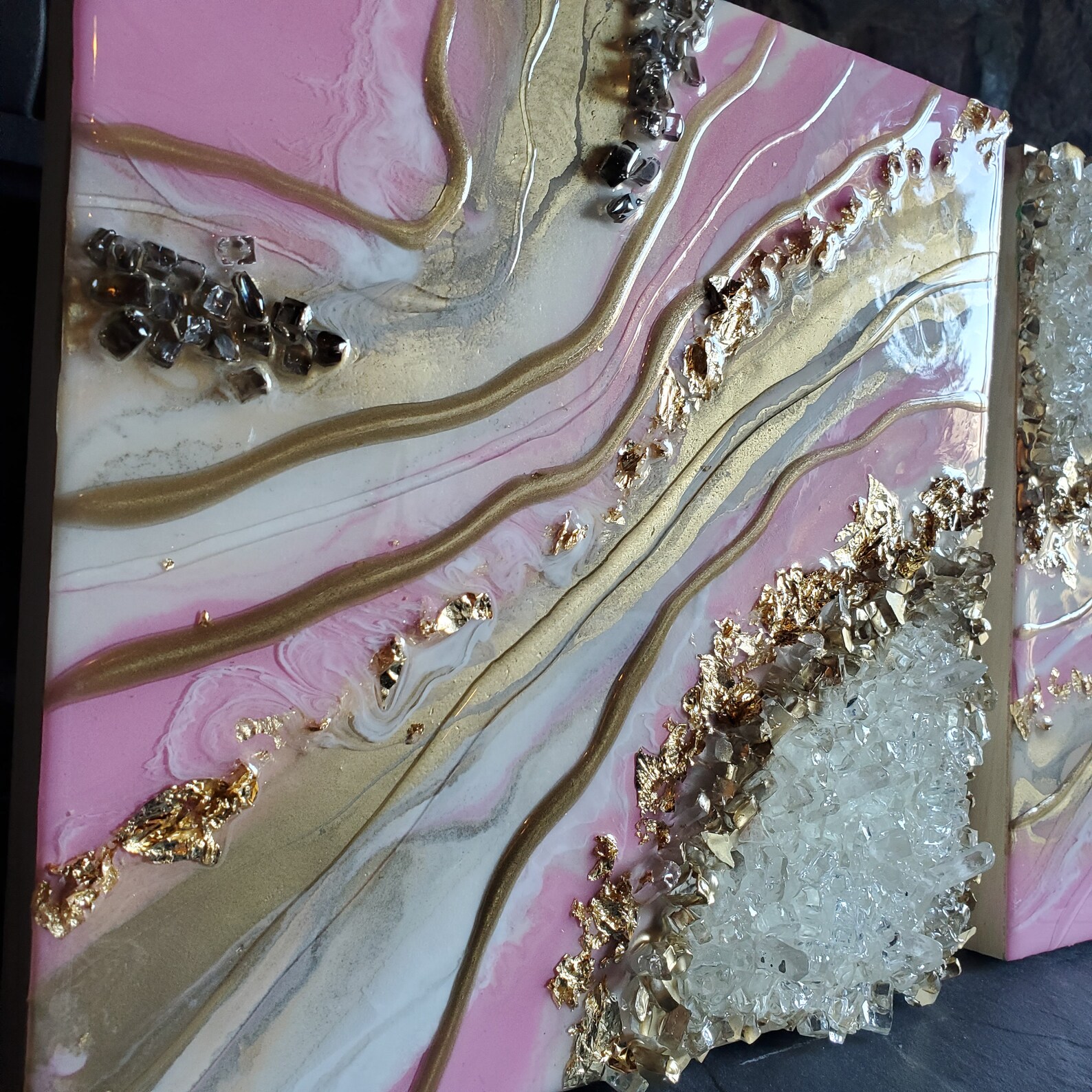 Pink Resin Artwork/ Epoxy Art / Resin Geode / Quartz / Resin / | Etsy