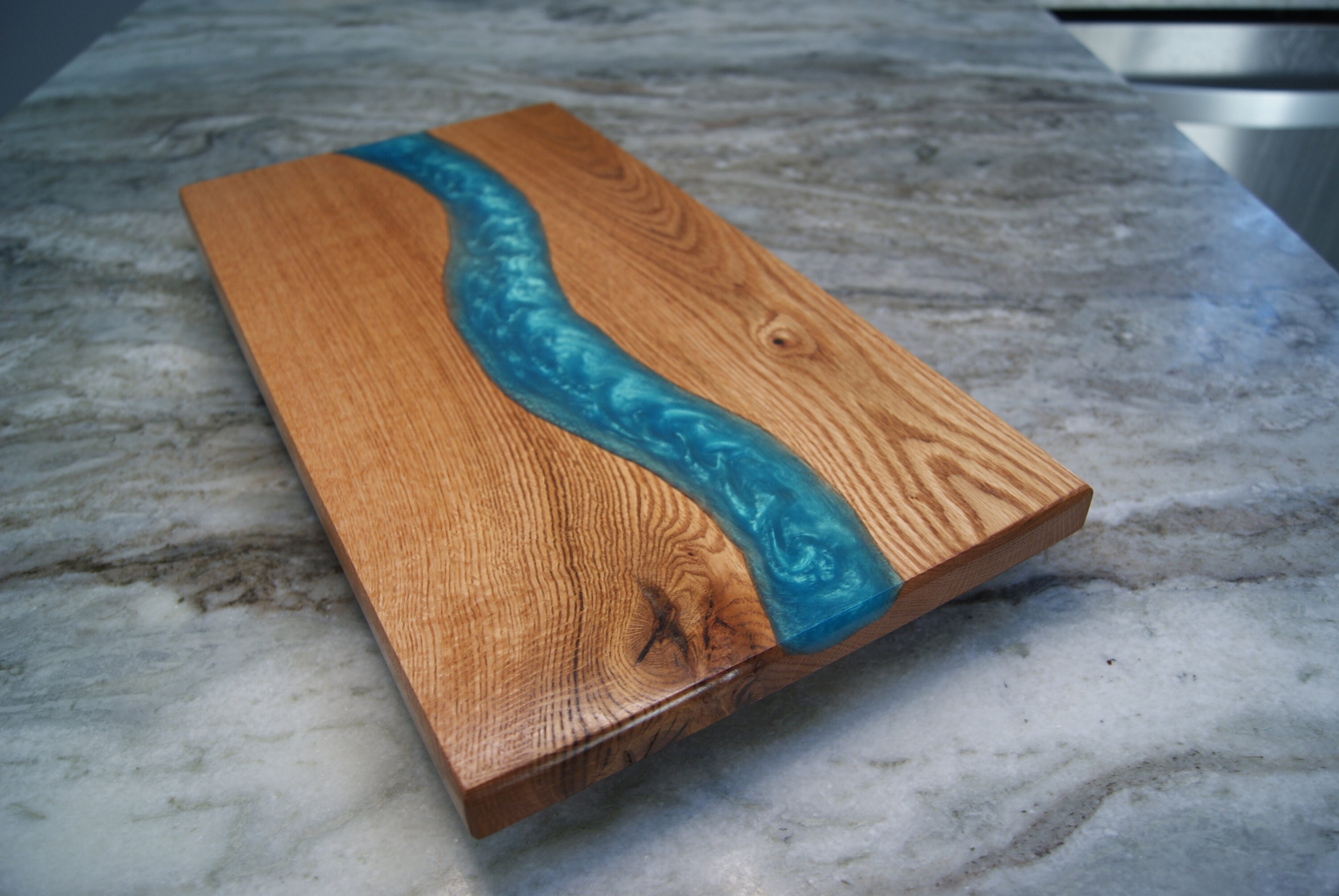 Charcuterie River Board, Easy Lifting With Floating Effect Low Profile ...