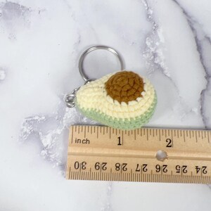 Crochet Small Avocado Keychain - Etsy