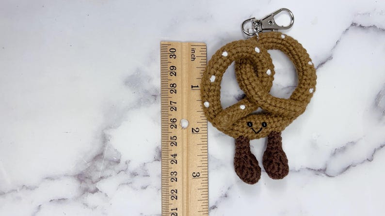Crochet Pretzel Charm /keychain - Etsy