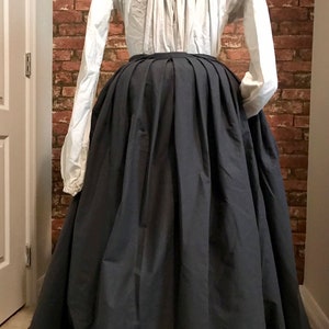 Historical Simple Bumroll (tudor, Elizabethan, Outlander, 17/18th ...