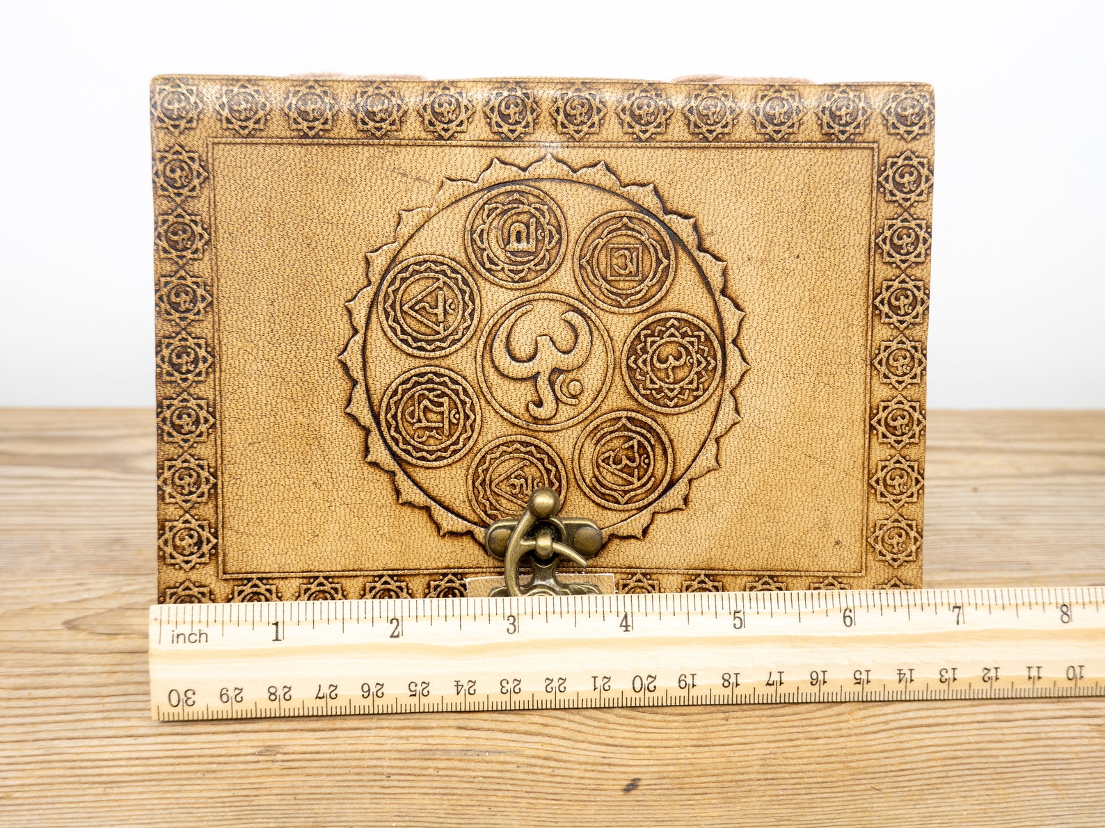 SEVEN CHAKRA Leather JOURNAL 5x7 Journal With Latch - Etsy