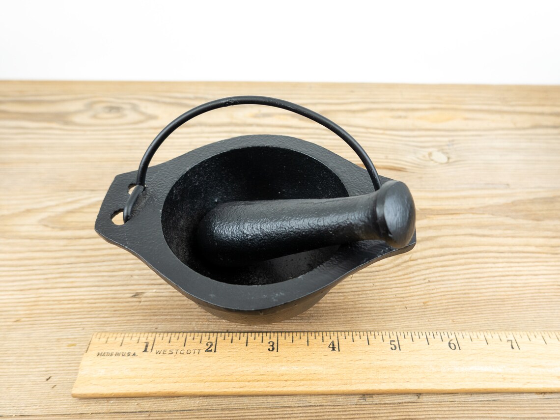 Cast IRON CAULDRON Mortar & Pestle Set Herb Grinding Solid | Etsy