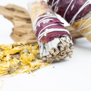 ROSE PETAL White Sage Smudge Sticks | 2 Pieces | California Sage Smudge Stick | House Cleansing ...