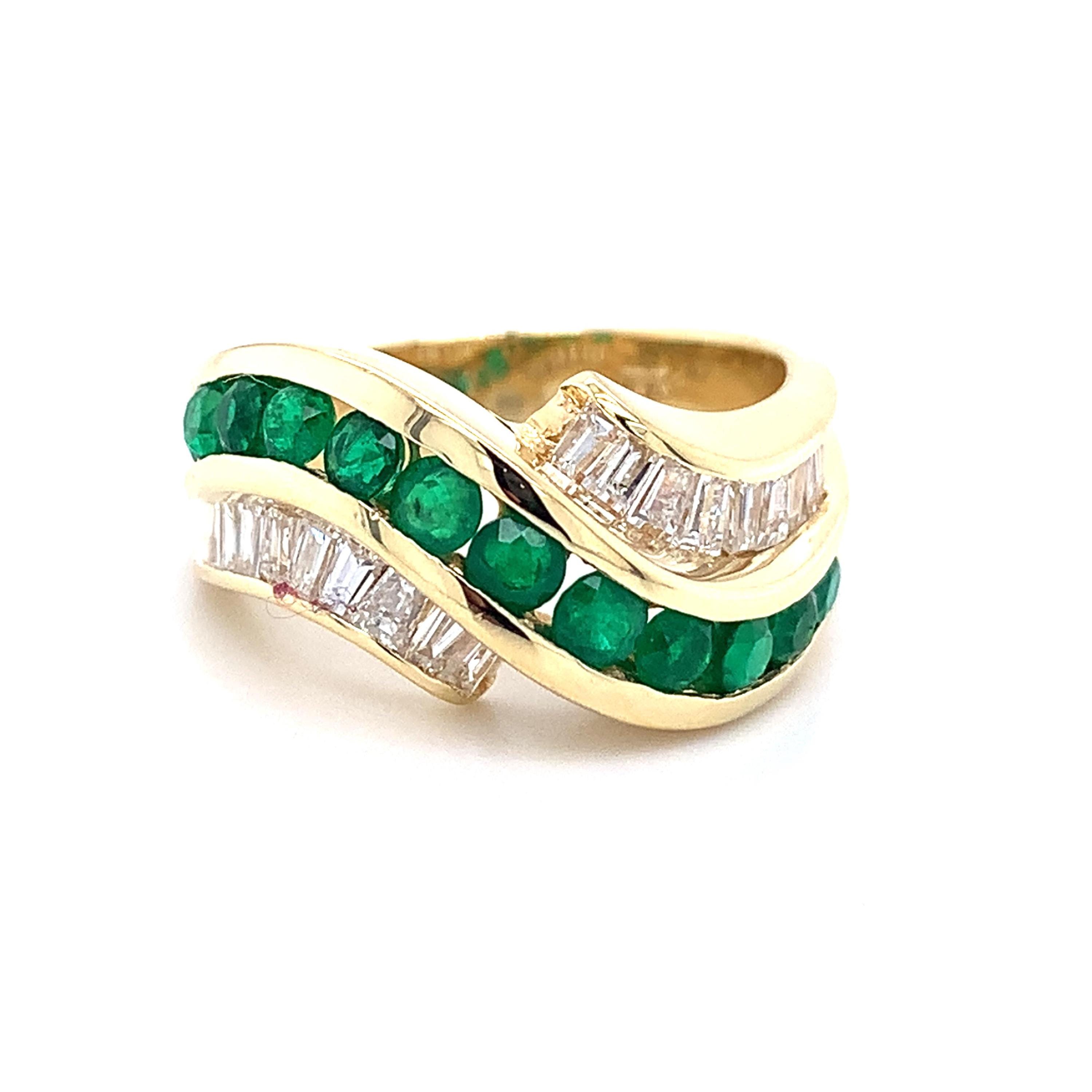 Vintage 18k Yellow Gold Round Emerald and Diamond Wave Bypass Channel ...