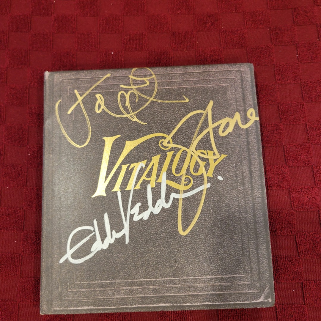 Pearl Jam Signed Cd Vitalogy, Original Album, Vintage Vinyl Record ...
