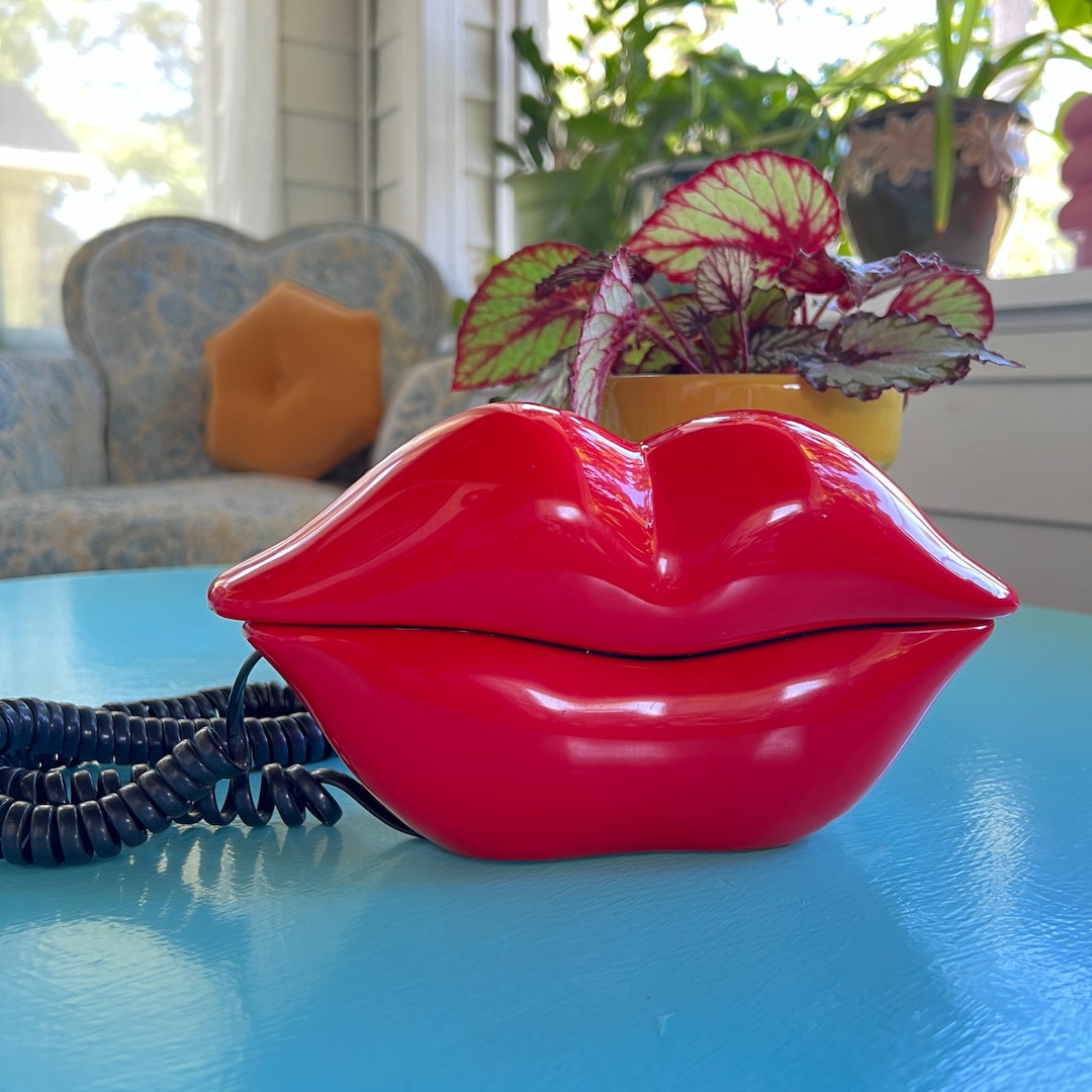 Red Lip Phone Retro Red Lips Vintage Phone - Etsy