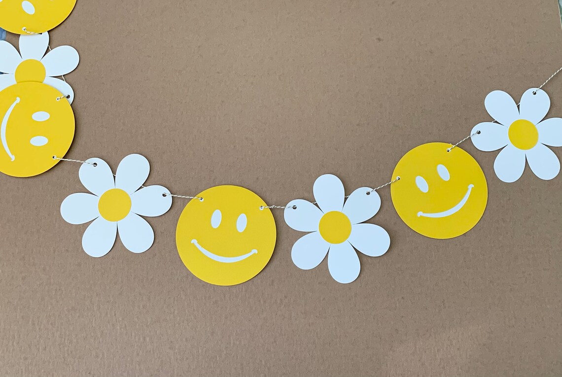 Daisy Banner/ Groovy Banner/ Groovy Party Decorations/ Grooby - Etsy