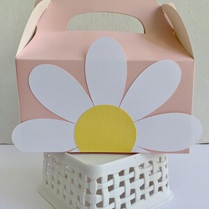 6 Half Daisy Favor Boxes/ Daisy Groovy Party Bags/ Groovy Shower Favor ...