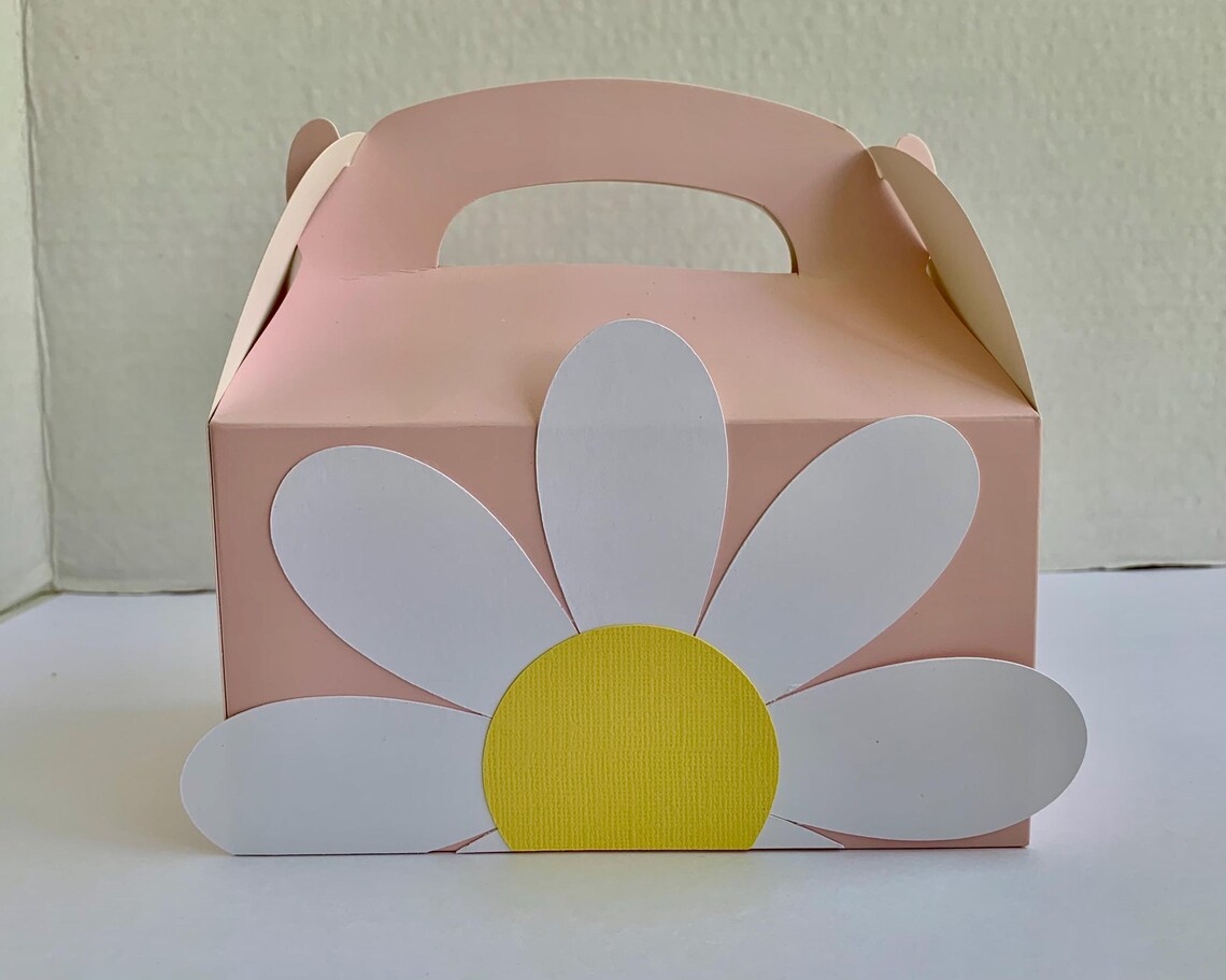 6 Half Daisy Favor Boxes/ Daisy Groovy Party Bags/ Groovy Shower Favor ...