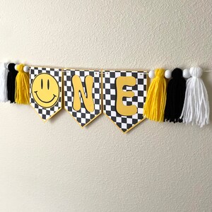 One Happy Dude High Chair Banner Smiley Face One High Chair Banner ...