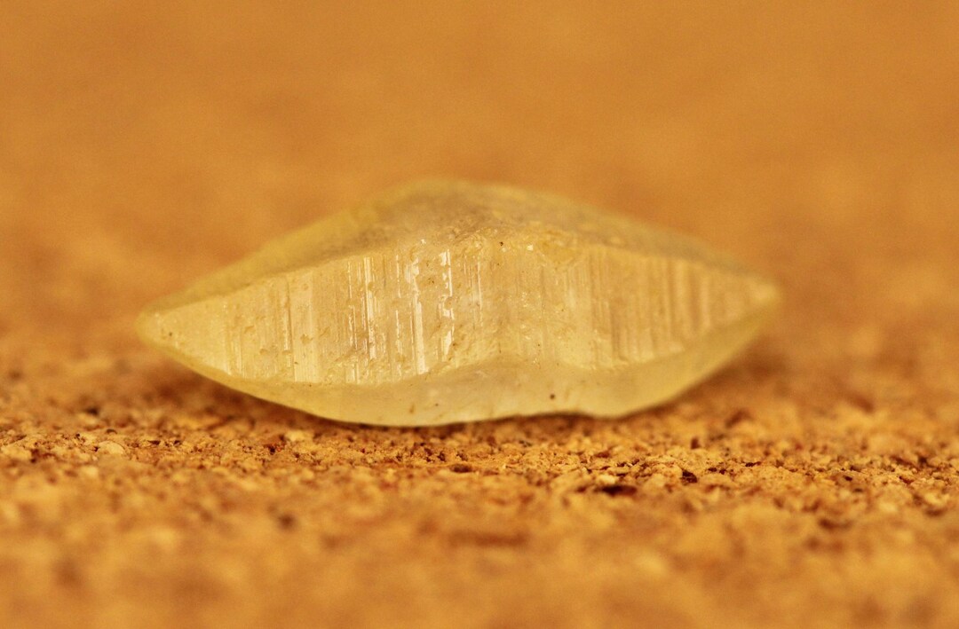 Yellow Sapphire Crystal (corundum) With Good Transparency and ...