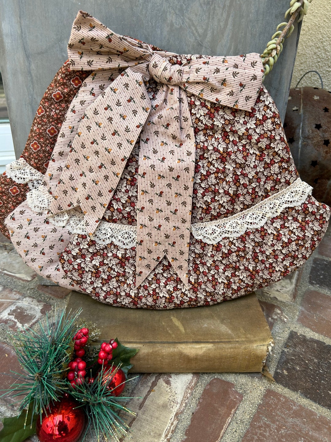 Adorable Fabric Christmas Bells Wall Decor - Etsy