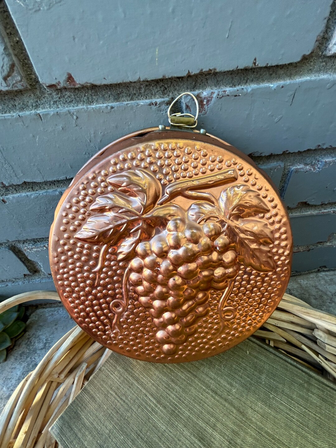 Vintage Grape Mold - Etsy